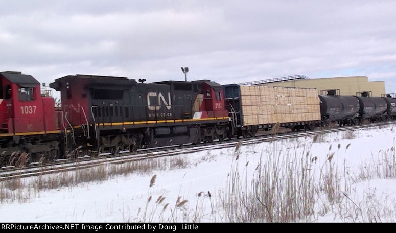 CN 2132